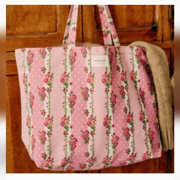 Sezane | Bags | Sezane Pink Roses Tote New | Poshmark